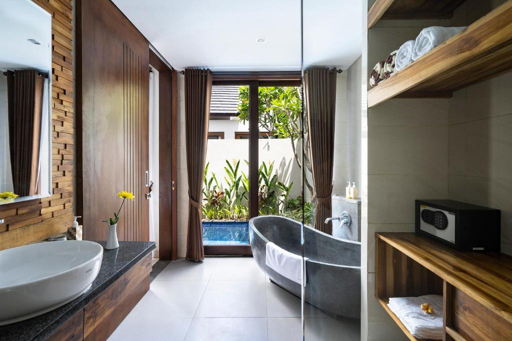 The Calna Villa Kuta | BVR Bali Holiday Rentals